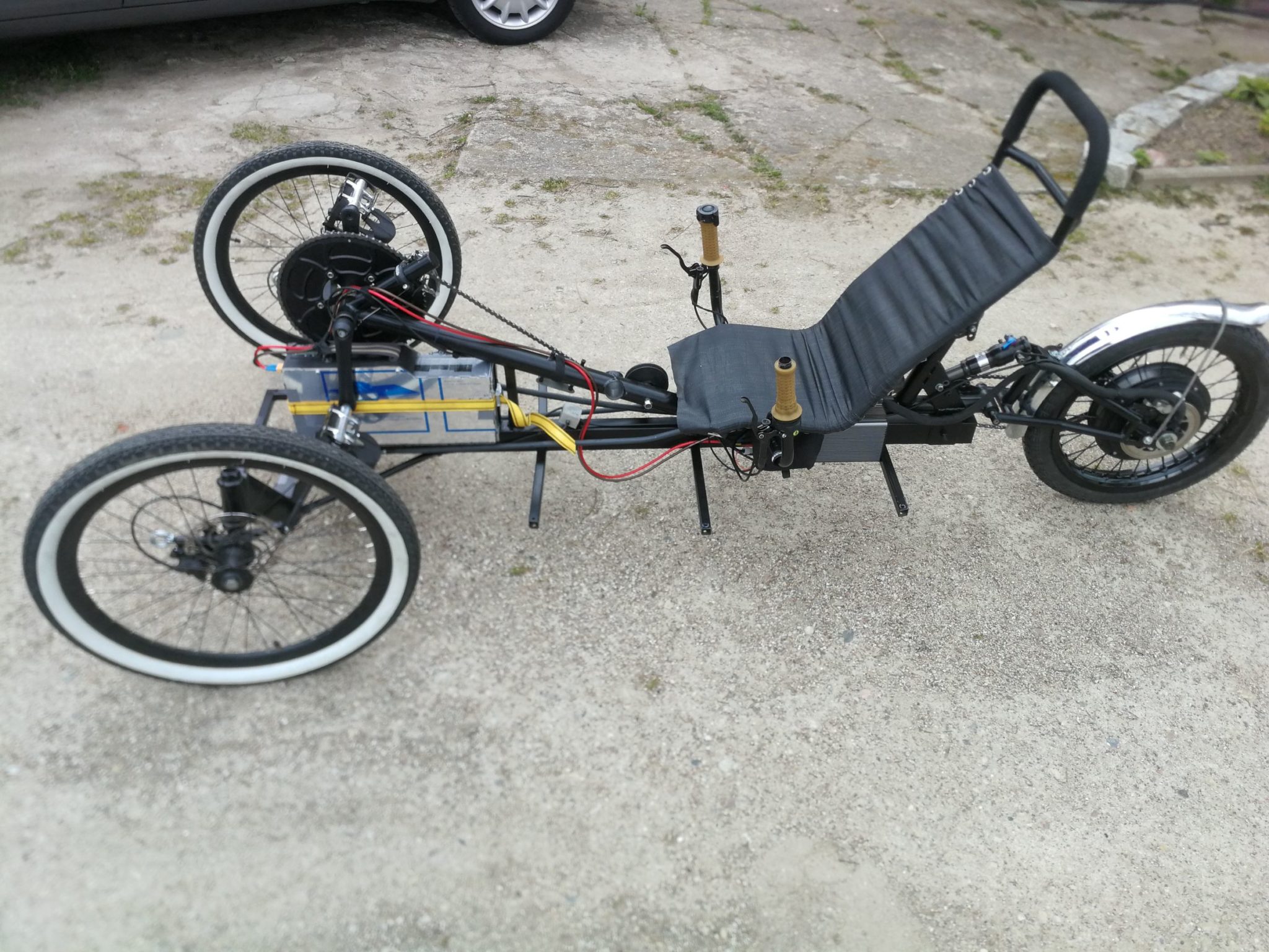 Beautiful velomobile from Lithuania inspired by hotrods | Recumbent.news