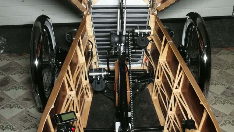 Beautiful velomobile from Lithuania inspired by hotrods | Recumbent.news