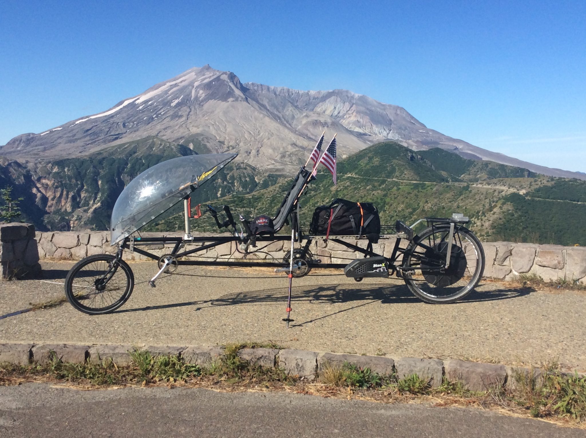 Don's solar-powered gear hauler | Recumbent.news