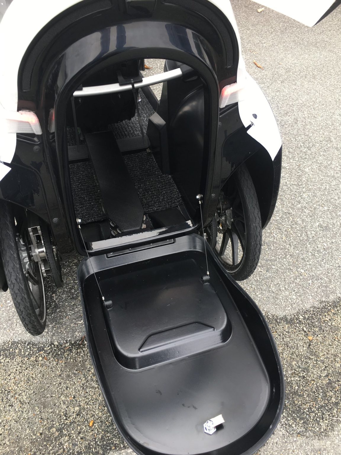 podbike-frikar-electric-velomobile-serial-hybrid-car-3 | Recumbent.news