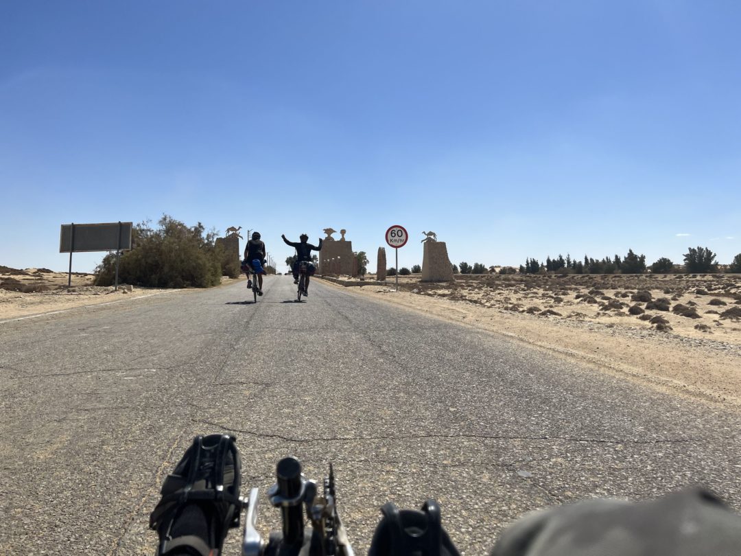 Vagabonding triker cycling through Sahara | Recumbent.news